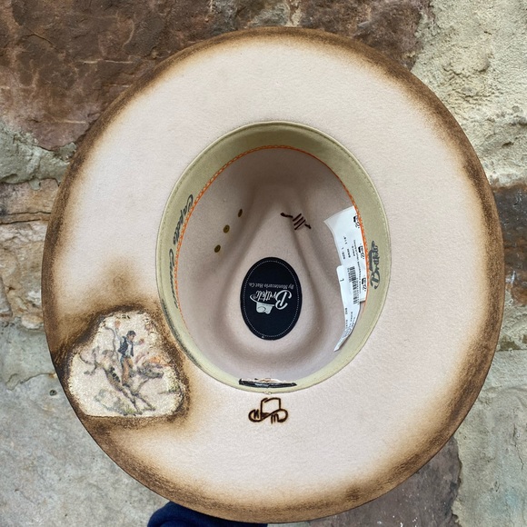 Bullhide | Accessories | Nwt Cowboy Bullhide Hand Burned Hat Sz Large | Poshmark